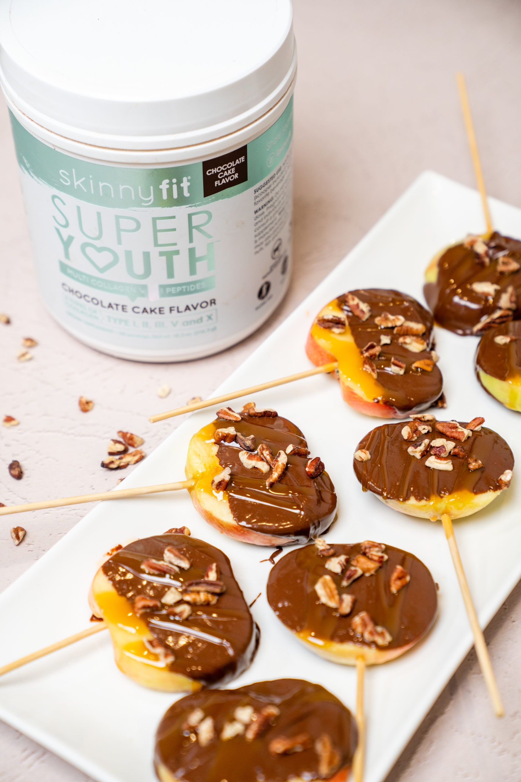 How To Make Chocolate Covered Caramel Apple Slices On A Stick