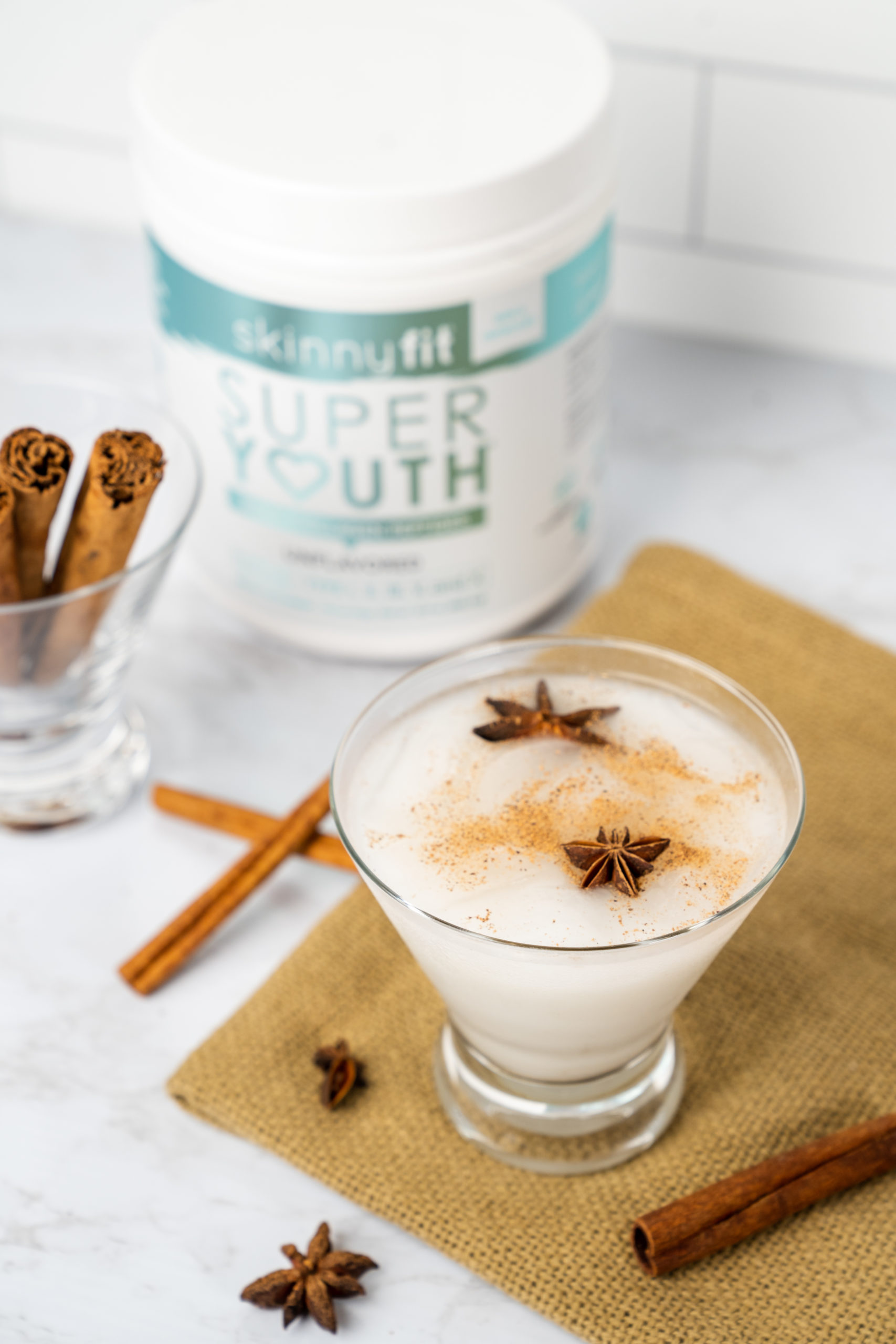 How To Make A Delicious Snickerdoodle Cocktail!