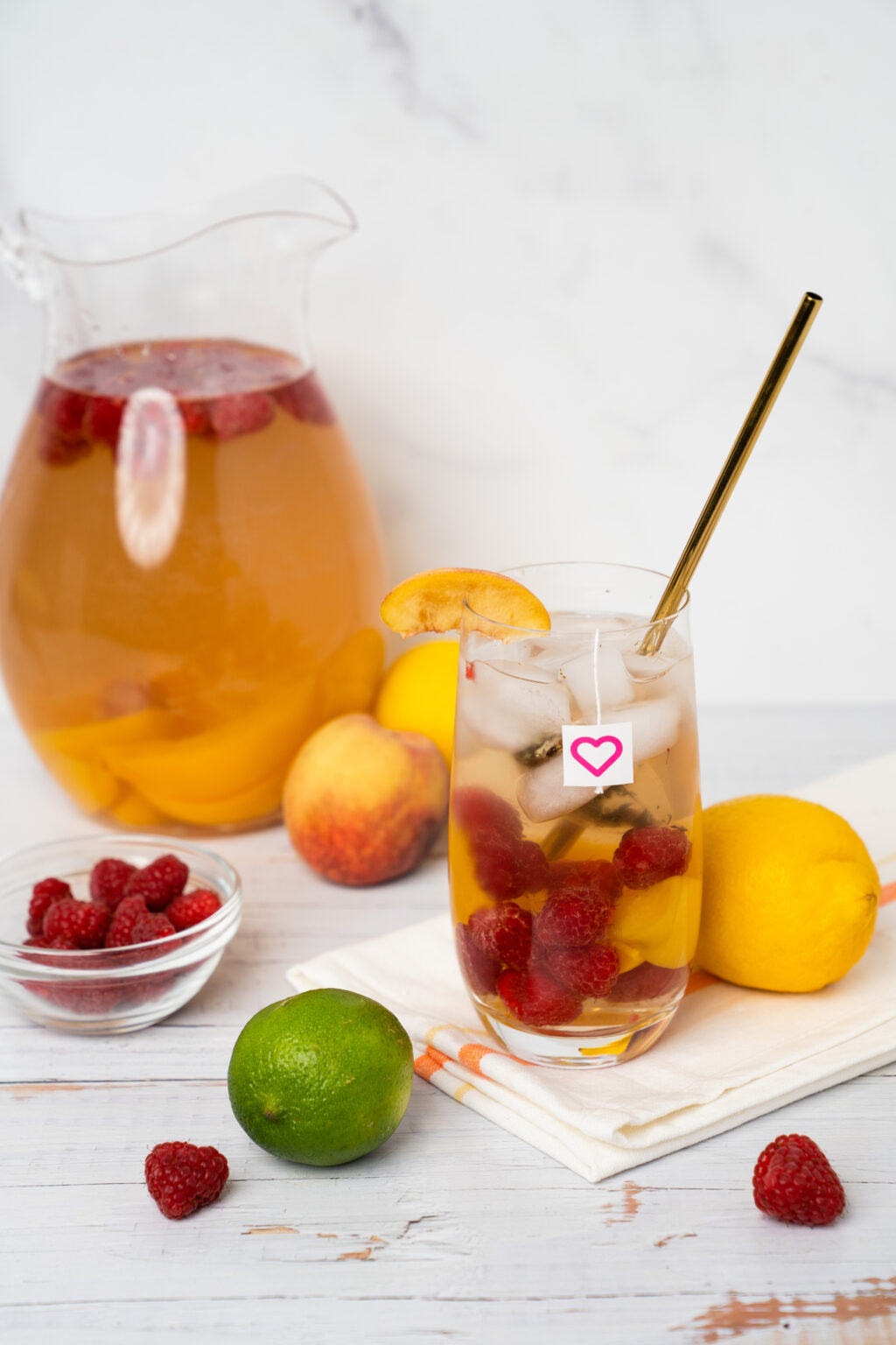 Bloat-Busting Peach Lemonade Sangria