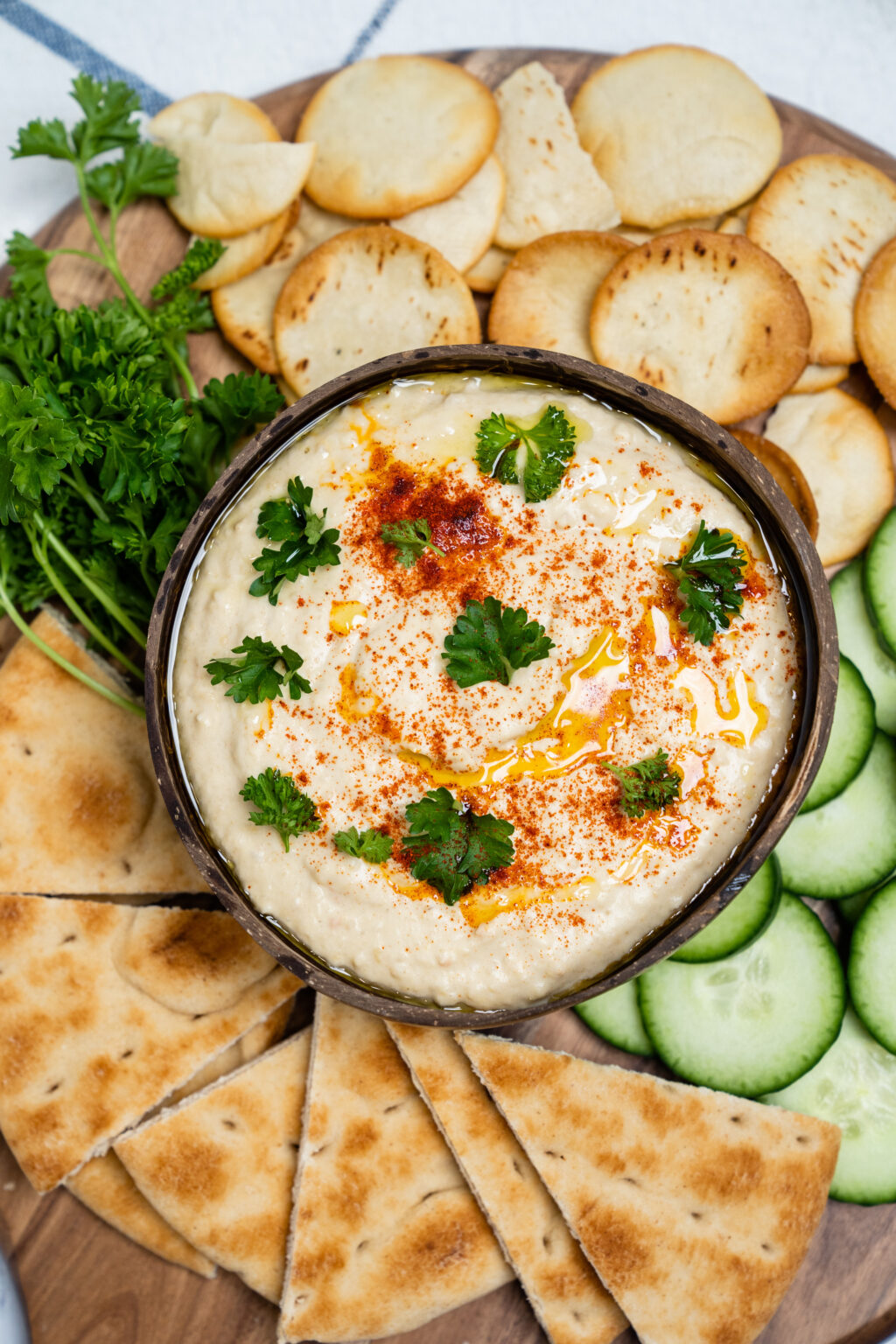 The Best Healthy Homemade Hummus in 3 Minutes