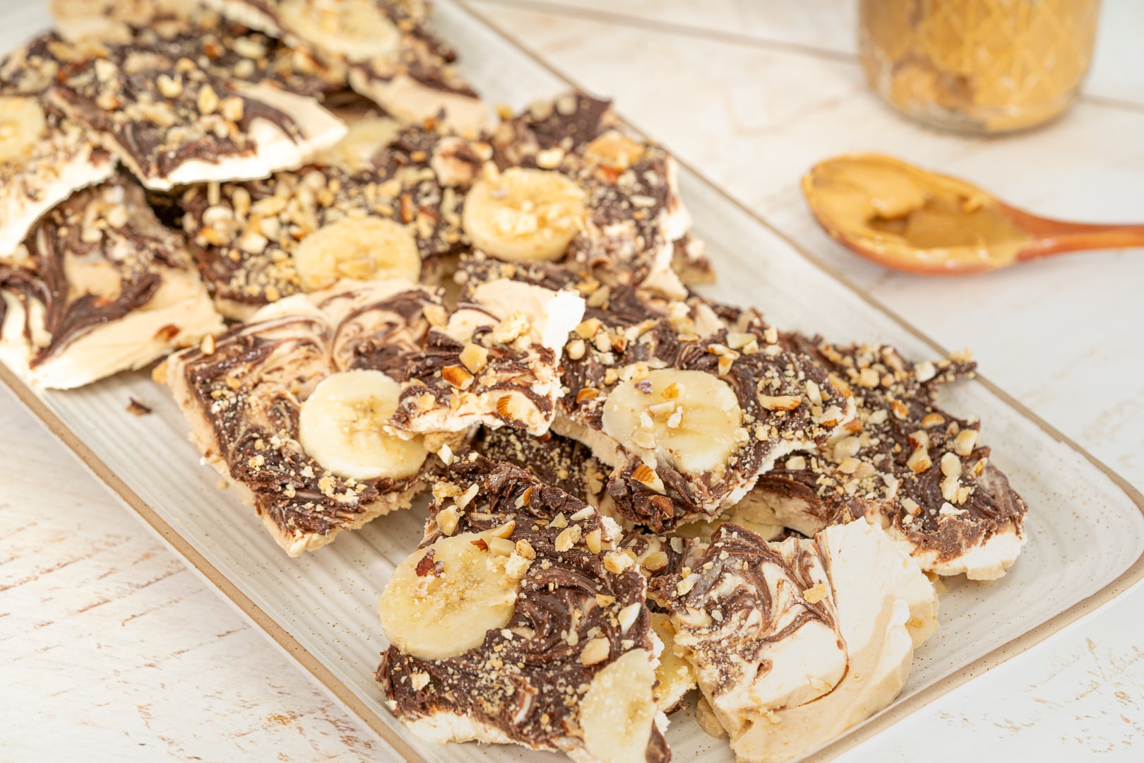 Skin-Loving Peanut Butter Chocolate Bark (With Collagen!)